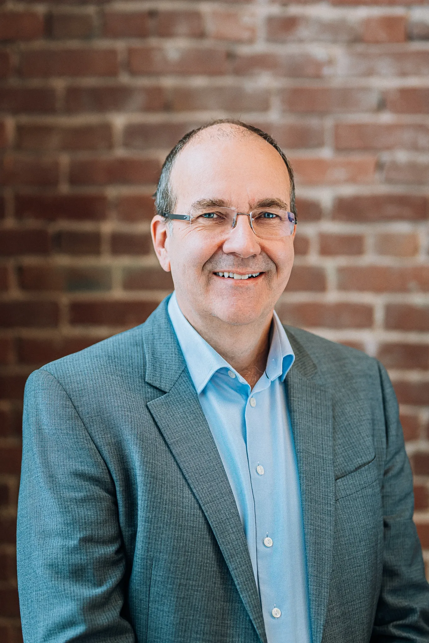 Direction | St | Denis Thompson