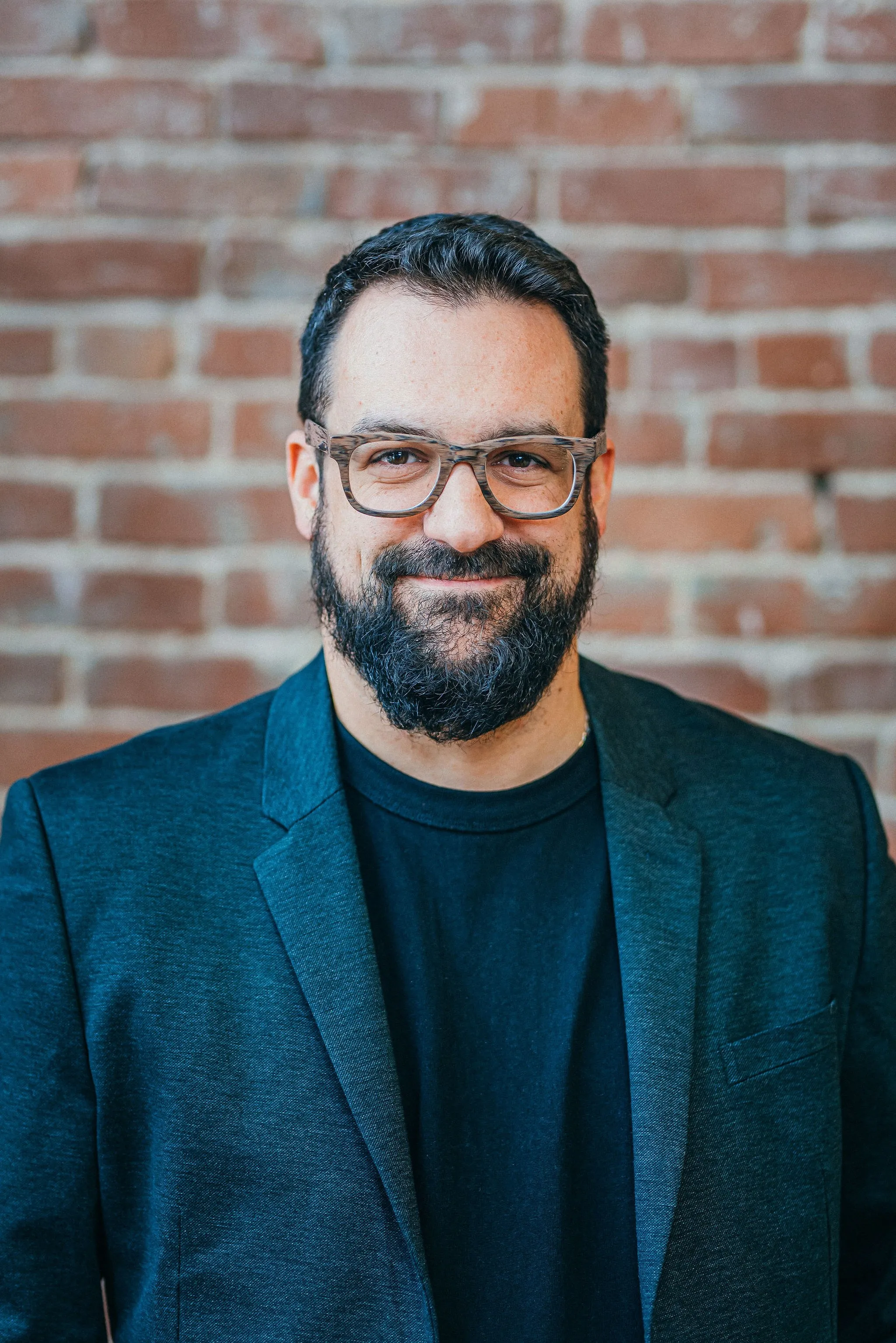 Direction | St | Denis Thompson